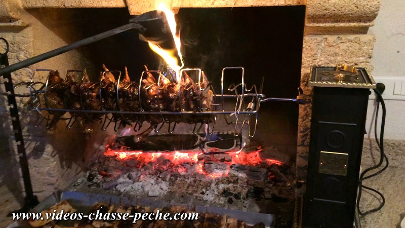 Vidéo Bécasses à la broche - Brochette bécasses